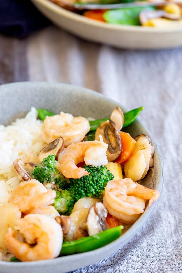 Takeout Style Lake Tung Ting Shrimp - Sprinkles and Sprouts