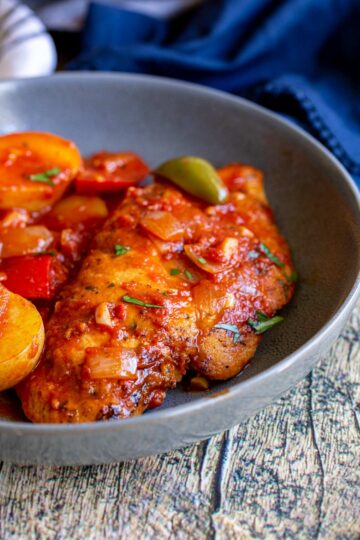 Spanish Chicken Breasts - Sprinkles and Sprouts