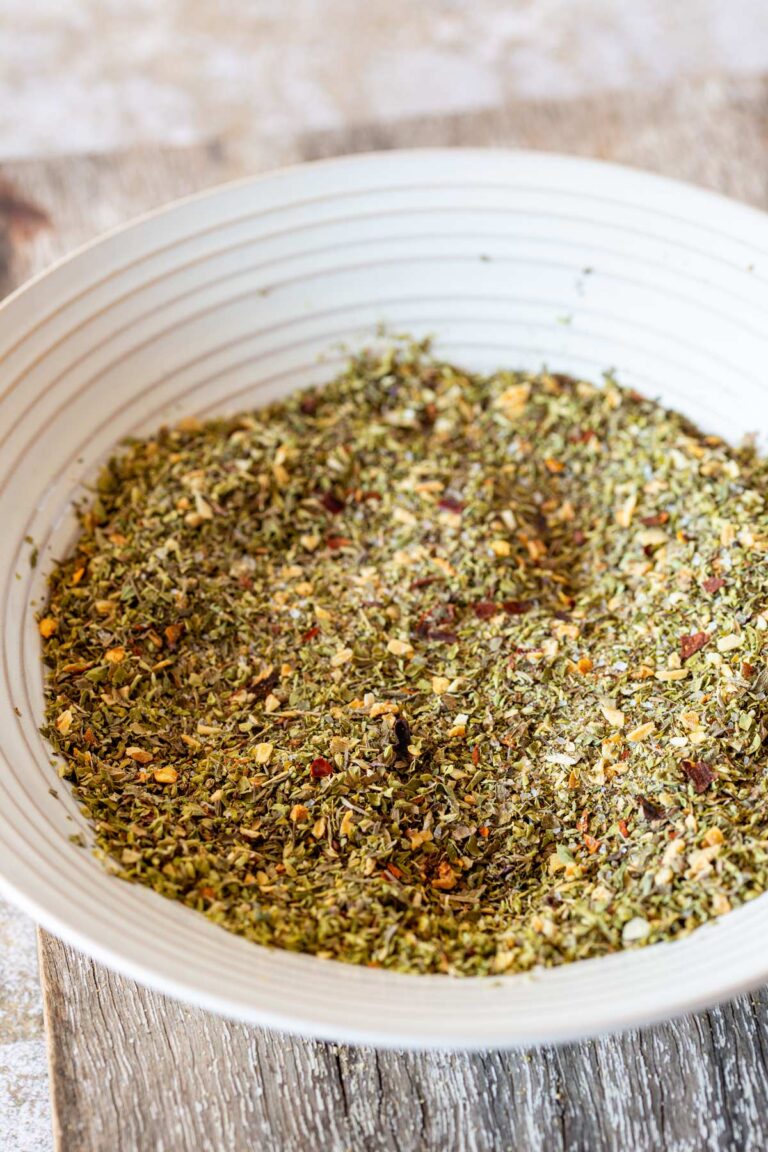 Homemade Pizza Seasoning - Sprinkles and Sprouts
